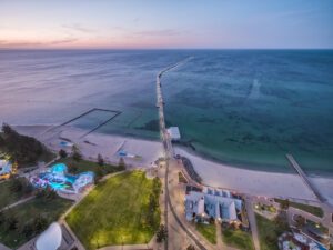 Visitor Information - Busselton Jetty